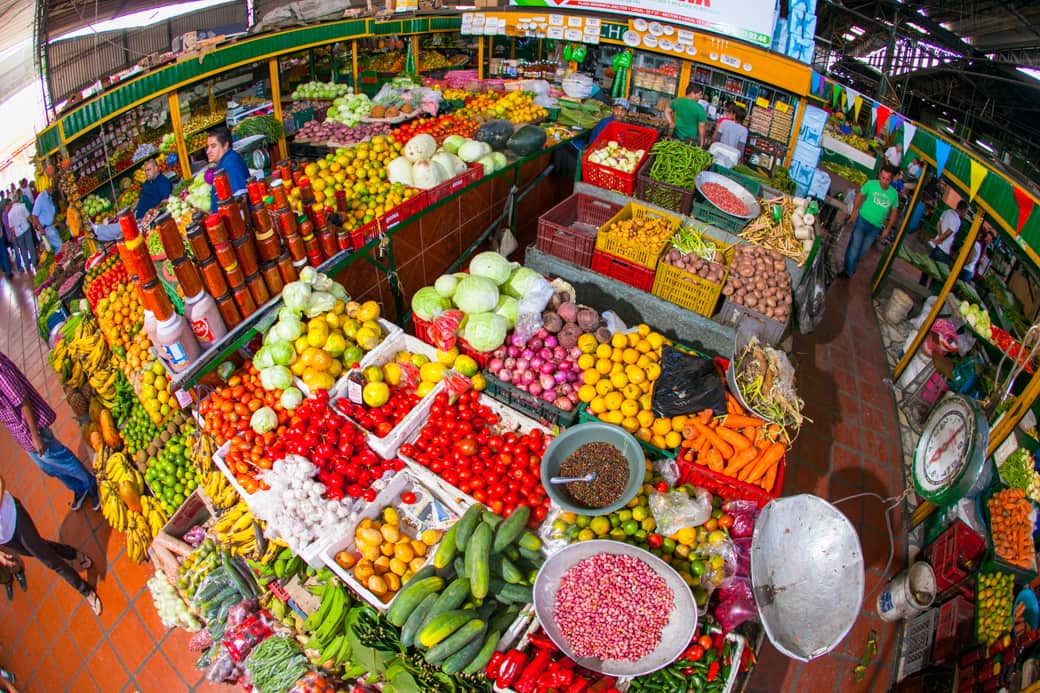 Cierre temporal de la Plaza Minorista de Medellín por casos de COVID-19