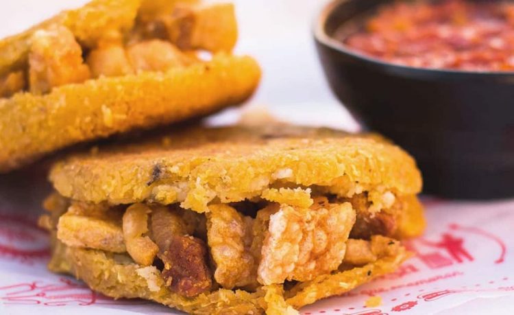 Serenata Paisa - Vivir en El Poblado