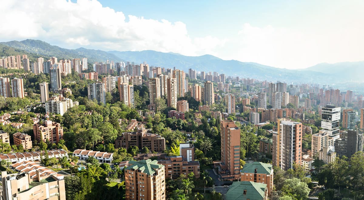 Habitantes de El Poblado se beneficiaron con el descuento del 50 % ...