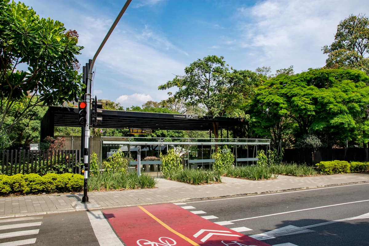 Eafit vuelve a clases este 24 de agosto con prueba piloto - Vivir en El ...