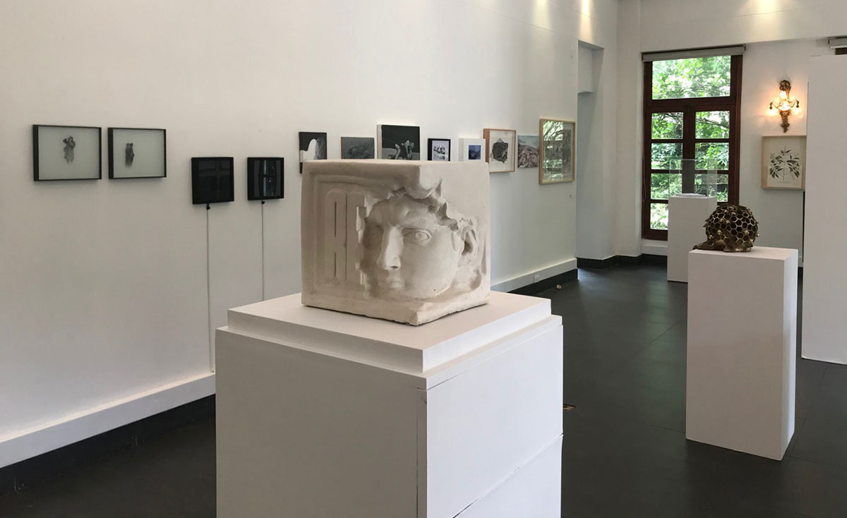 El Museo El Castillo presenta “Pequeño formato”, una exposición con 92 ...