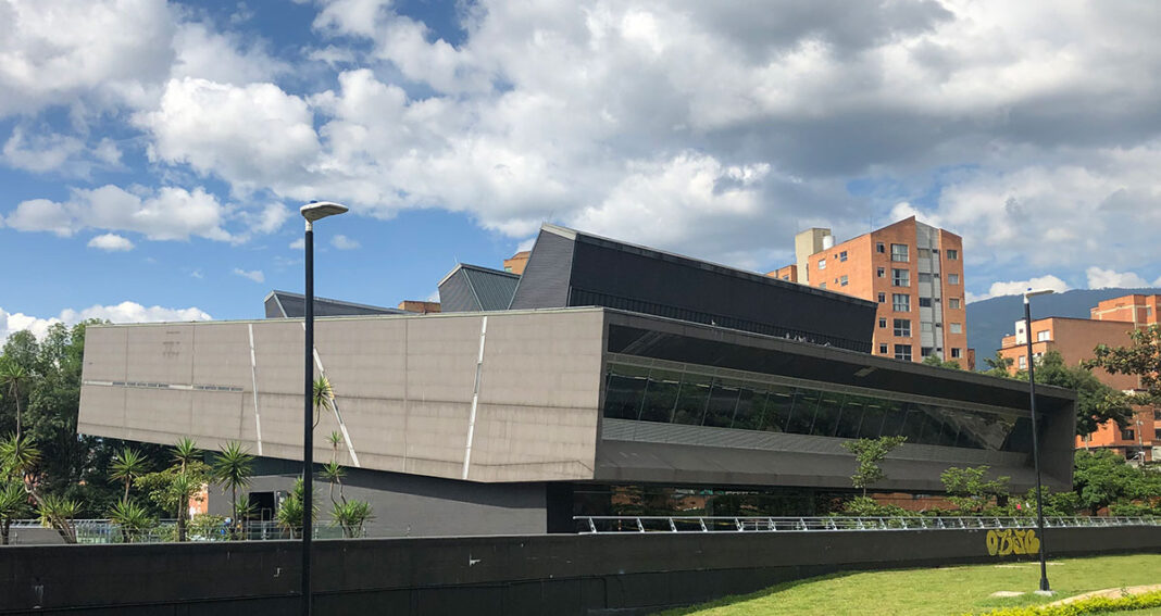 Cupos para beneficios económicos ofrece la Débora Arango de Envigado