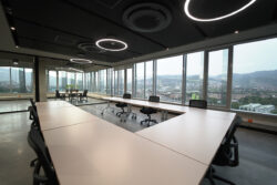 FIC48 Espacios Dotados: oficinas hechas a tu medida en Medellín