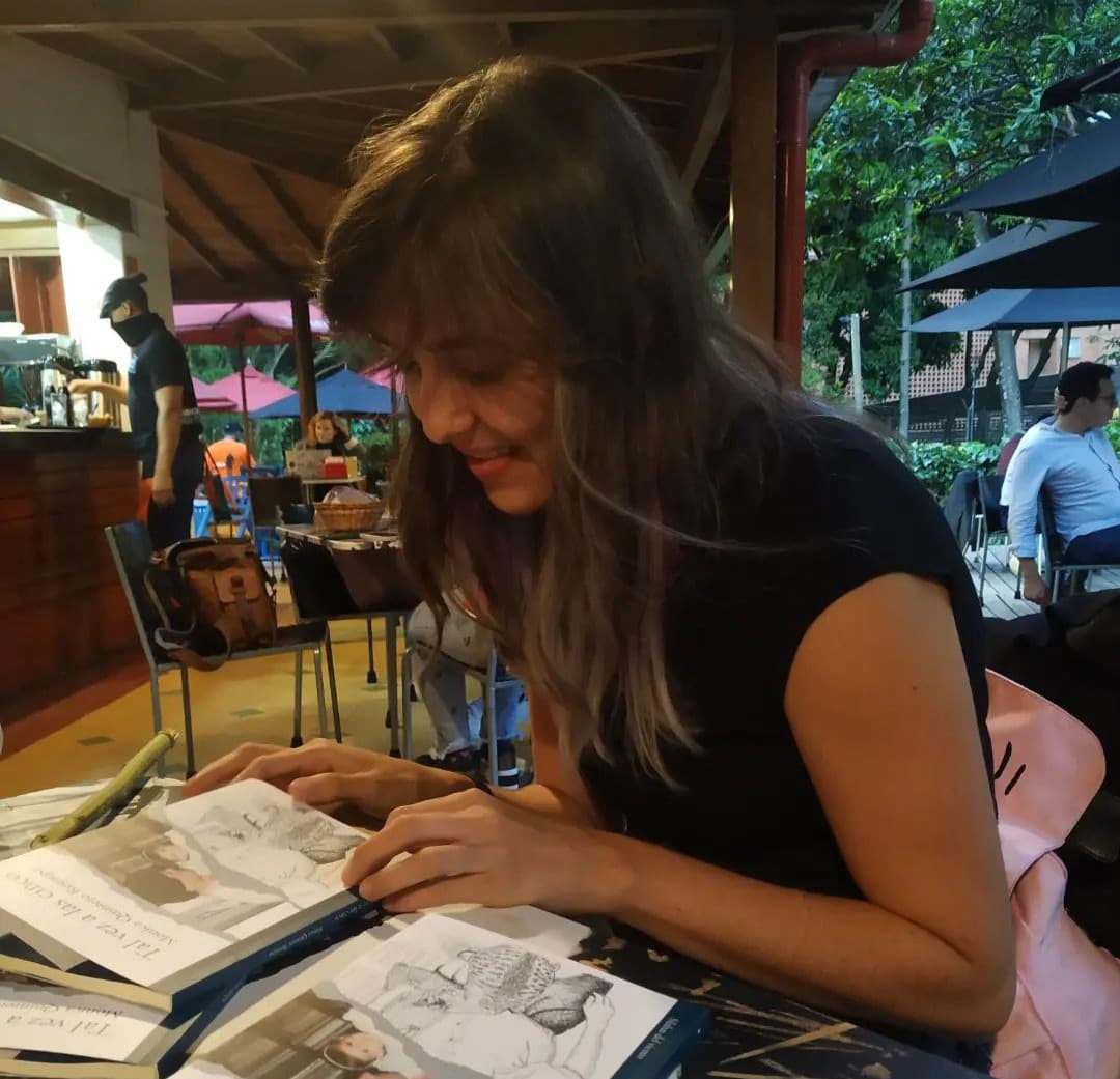 Mónica Quintero presenta “Tal vez a la cinco”