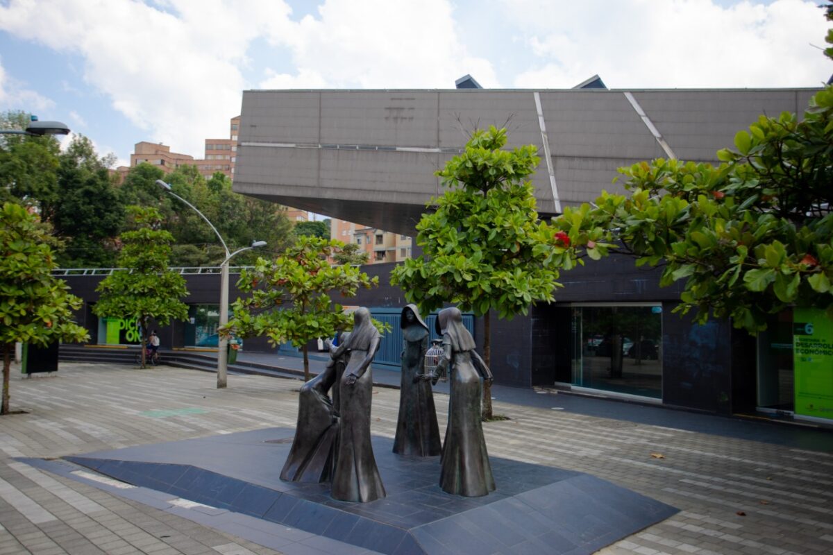 Amnistía para entrega de libros en la Biblioteca Débora Arango, de Envigado