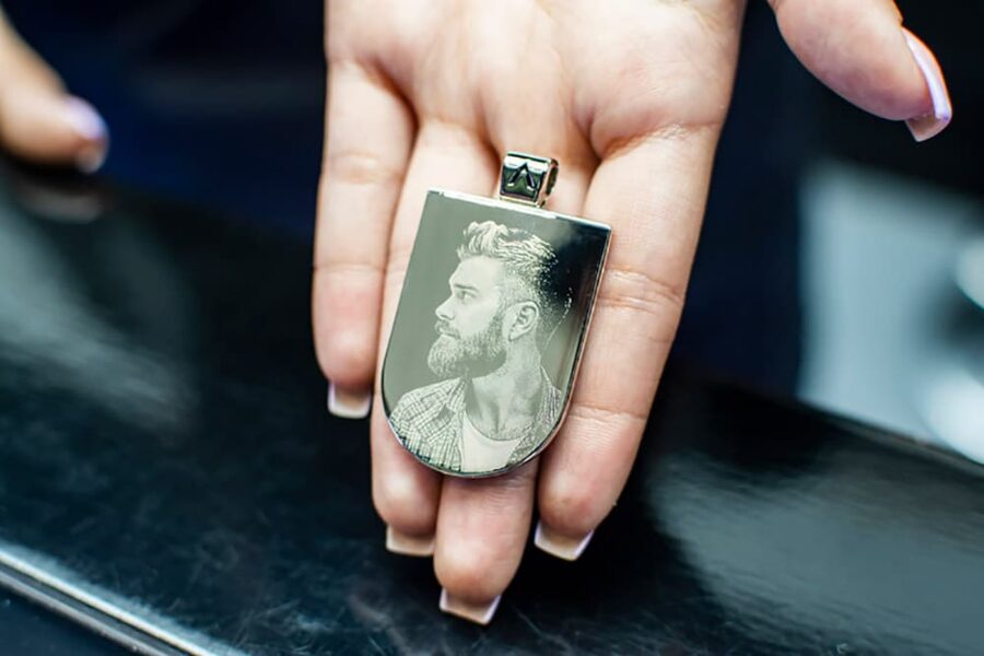 Acium: La mayor multinacional de joyería en acero quiere ampliar con ...