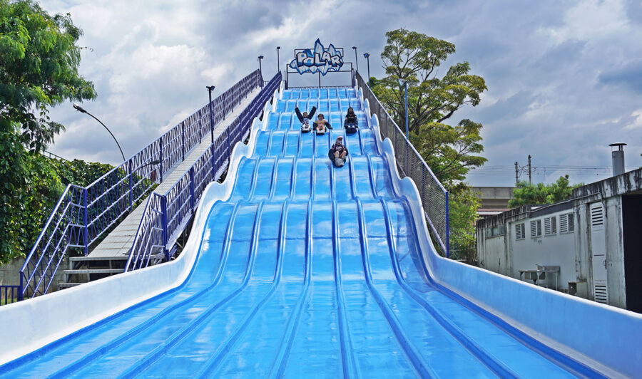 Entrada gratuita para las mujeres en los parques recreativos de Medellín