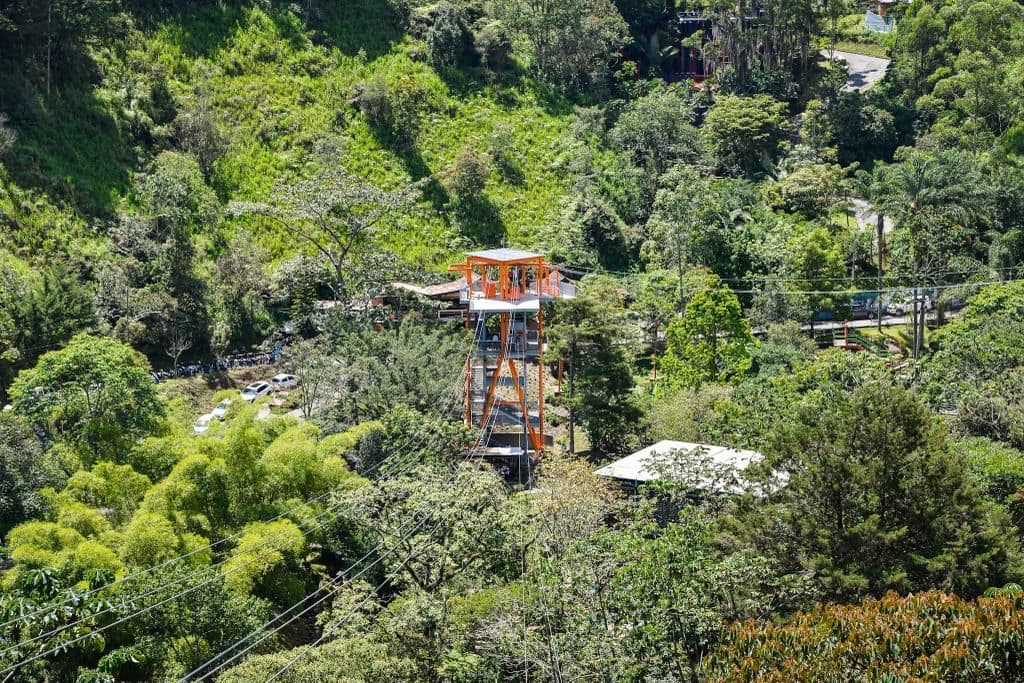 El Salado, en Envigado, estrena canopy El Salado, en Envigado, estrena canopy