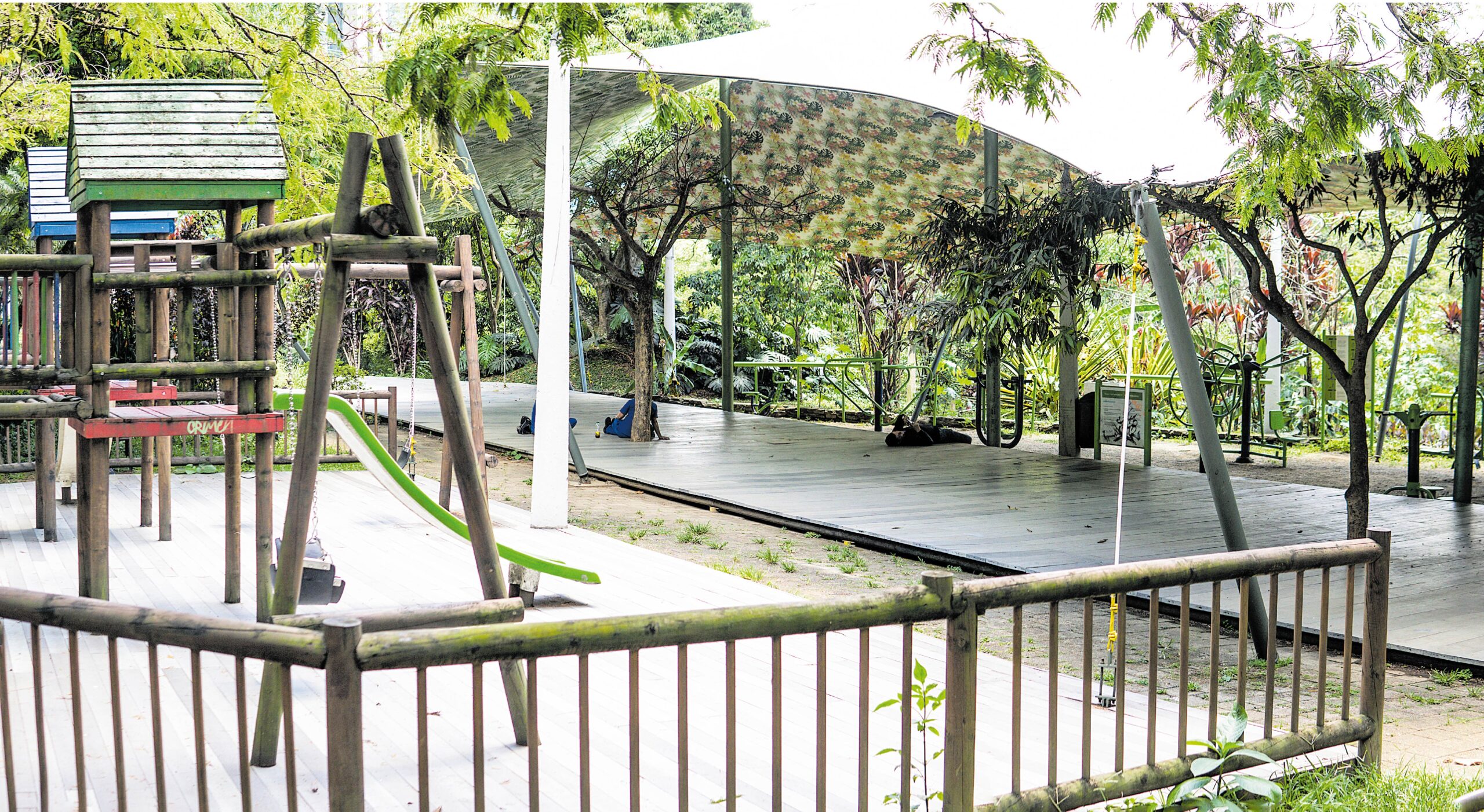 Personas con carpas buscarían tomarse el parque La Presidenta