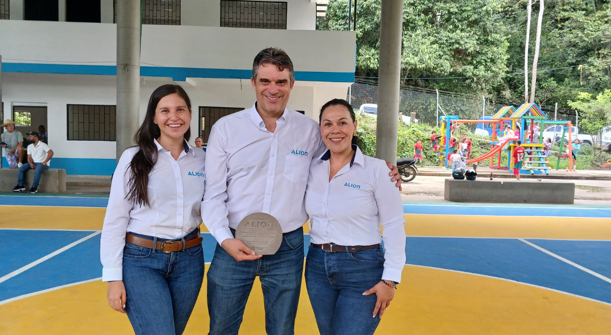 Alión entregó centro deportivo y cultural en Sonsón