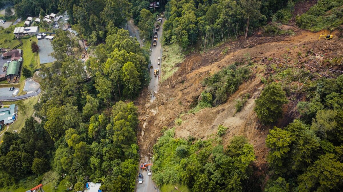 Derrumbe de Los Balsos destapó irregularidades - Vivir en El Poblado