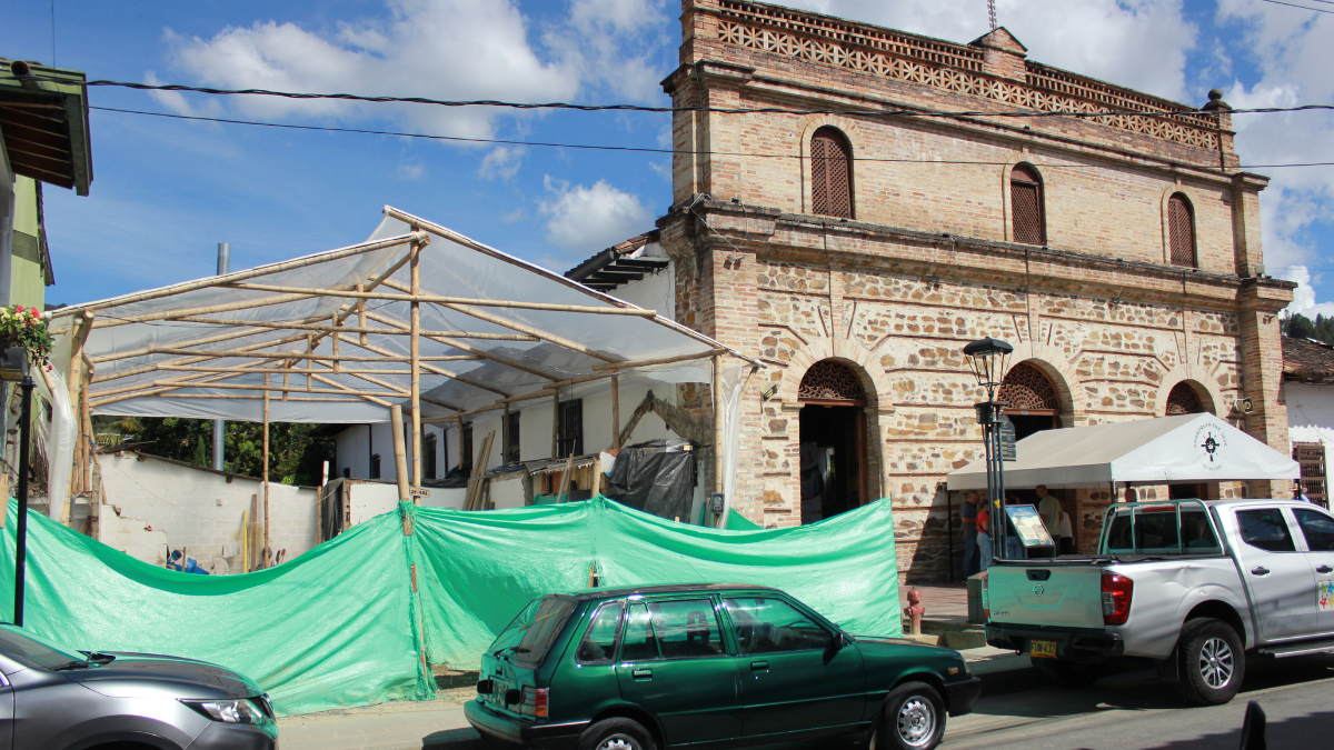 En El Retiro, levantan nueva casa cural