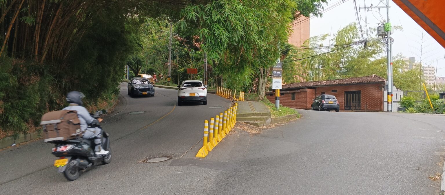 Empieza el intercambio vial de Linares-El Tesoro