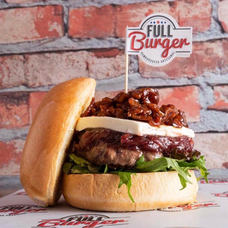 Full Burger con todo por el Burger Master - Vivir en El Poblado
