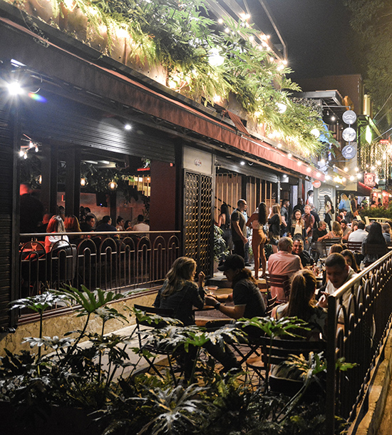 De marcha por Provenza - Vivir en El Poblado